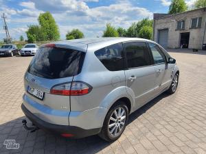 Ford S-Max 2010 in Marijampole, with an engine capacity of 1.80 L and mileage of 282 thousand km for 2450 €, photo 6 on AUTOMOTO.COM.LV