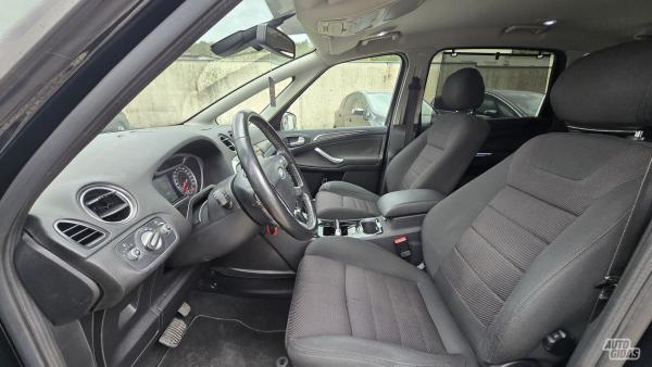 Ford S-Max 2010 in Kaunas, with an engine capacity of 2.00 L and mileage of 312 thousand km for 3999 €, photo 9 on AUTOMOTO.COM.LV