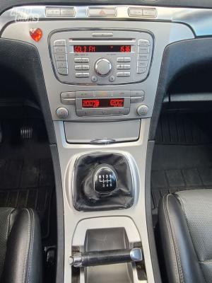 Ford S-Max 2010 Marijampole, ar dzinēja tilpumu 1.80 L un nobraukumu 282 tūkst. km par 2450 €, foto 17 vietnē AUTOMOTO.COM.LV