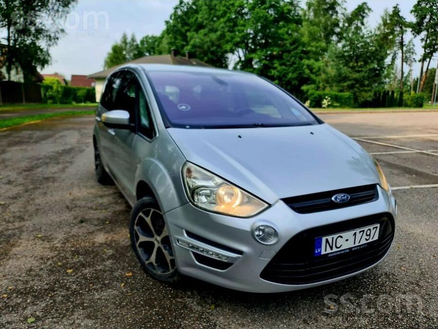Ford S-Max 2011 in Riga, with an engine capacity of 2.00 L and mileage of 325 thousand km for 4150 €, photo 1 on AUTOMOTO.COM.LV
