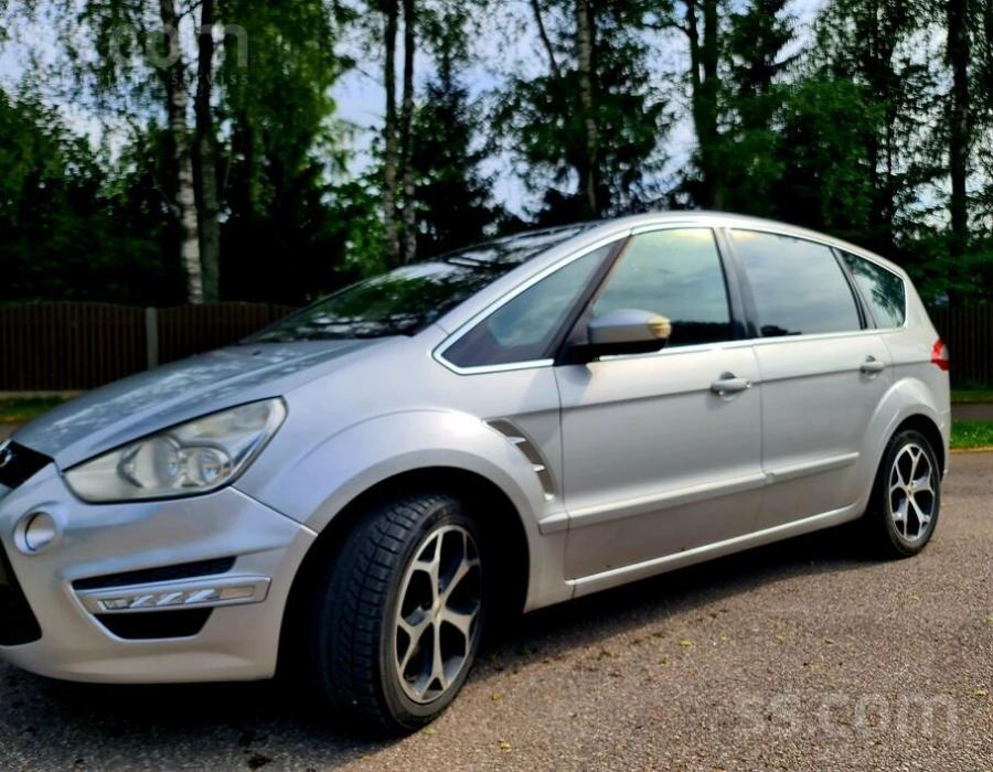 Ford S-Max 2011 in Riga, with an engine capacity of 2.00 L and mileage of 325 thousand km for 4150 €, photo 3 on AUTOMOTO.COM.LV