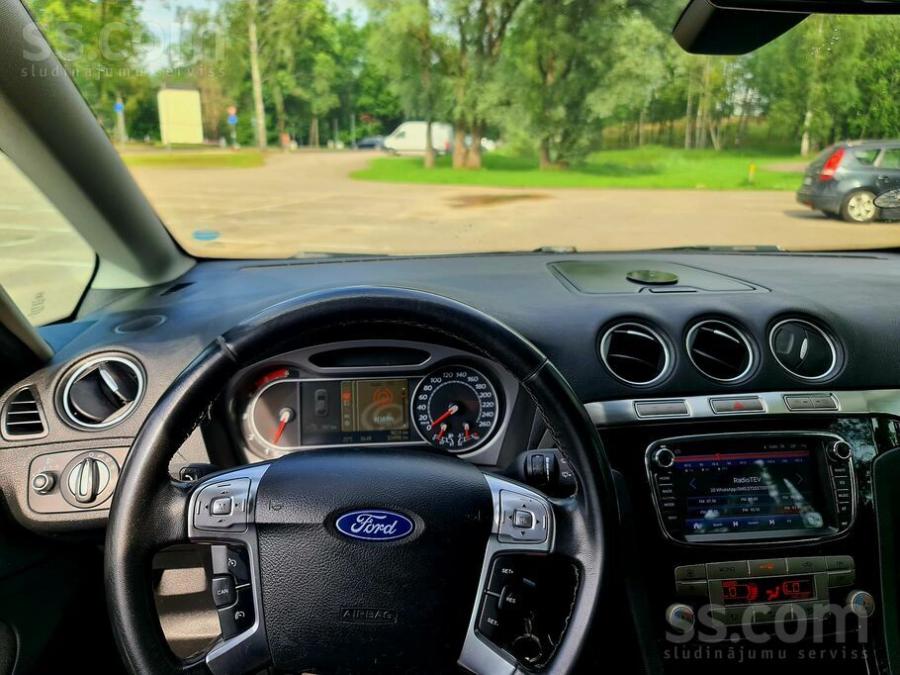Ford S-Max 2011 in Riga, with an engine capacity of 2.00 L and mileage of 325 thousand km for 4150 €, photo 8 on AUTOMOTO.COM.LV