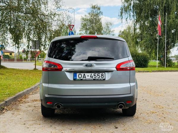 Ford S-Max 2011 in Panevezys, with an engine capacity of 2.00 L and mileage of 255 thousand km for 4700 €, photo 4 on AUTOMOTO.COM.LV