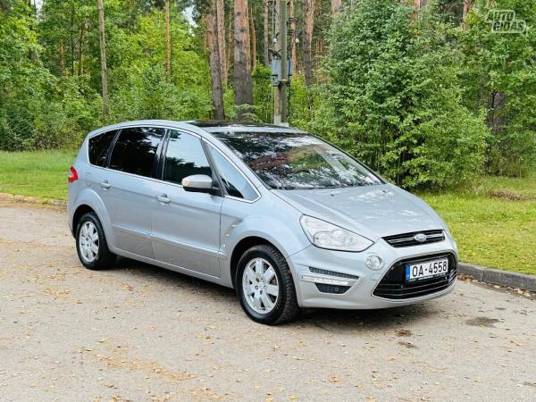 Ford S-Max 2011 in Panevezys, with an engine capacity of 2.00 L and mileage of 255 thousand km for 4700 €, photo 5 on AUTOMOTO.COM.LV