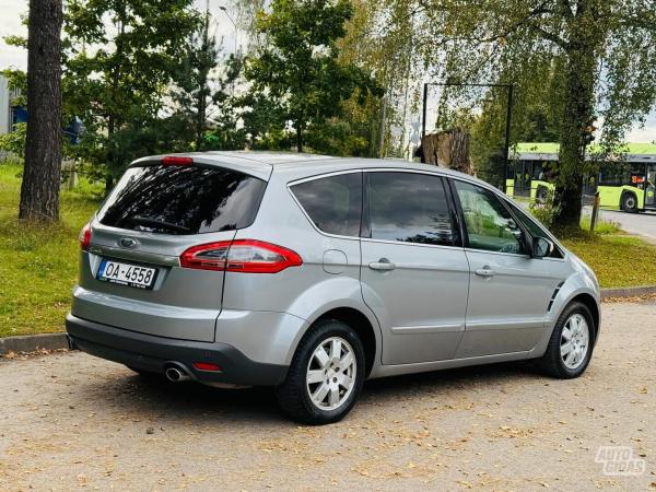 Ford S-Max 2011 in Panevezys, with an engine capacity of 2.00 L and mileage of 255 thousand km for 4700 €, photo 7 on AUTOMOTO.COM.LV