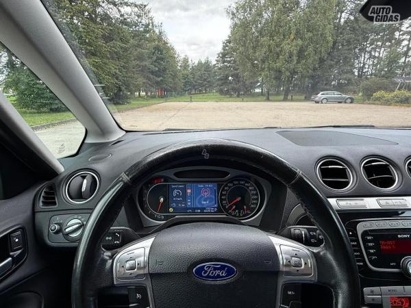 Ford S-Max 2011 in Panevezys, with an engine capacity of 2.00 L and mileage of 255 thousand km for 4700 €, photo 8 on AUTOMOTO.COM.LV