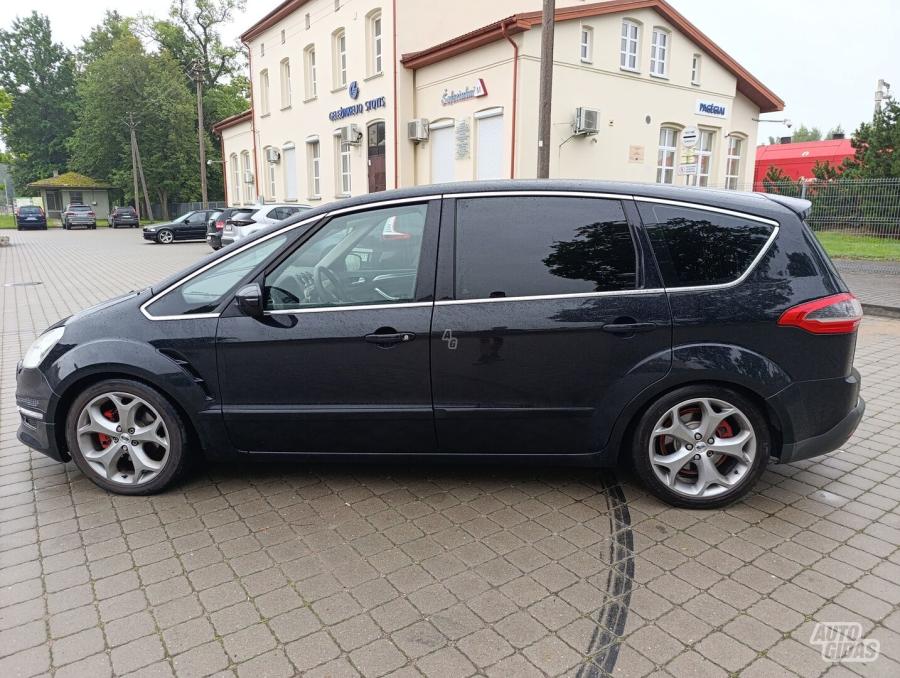 Ford S-Max 2011 in Pagegiai, with an engine capacity of 2.00 L and mileage of 333 thousand km for 5200 €, photo 5 on AUTOMOTO.COM.LV