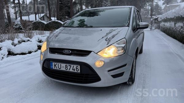 Ford S-Max 2011 in Riga, with an engine capacity of 2.00 L and mileage of 301 thousand km for 4100 €, photo 2 on AUTOMOTO.COM.LV