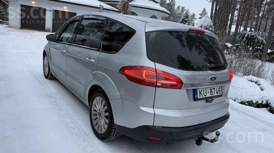 Ford S-Max 2011 in Riga, with an engine capacity of 2.00 L and mileage of 301 thousand km for 4100 €, photo 6 on AUTOMOTO.COM.LV