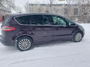 Ford S-Max 2011 in Radviliskis, with an engine capacity of 2.00 L and mileage of 285 thousand km for 4999 €, photo 3 on AUTOMOTO.COM.LV