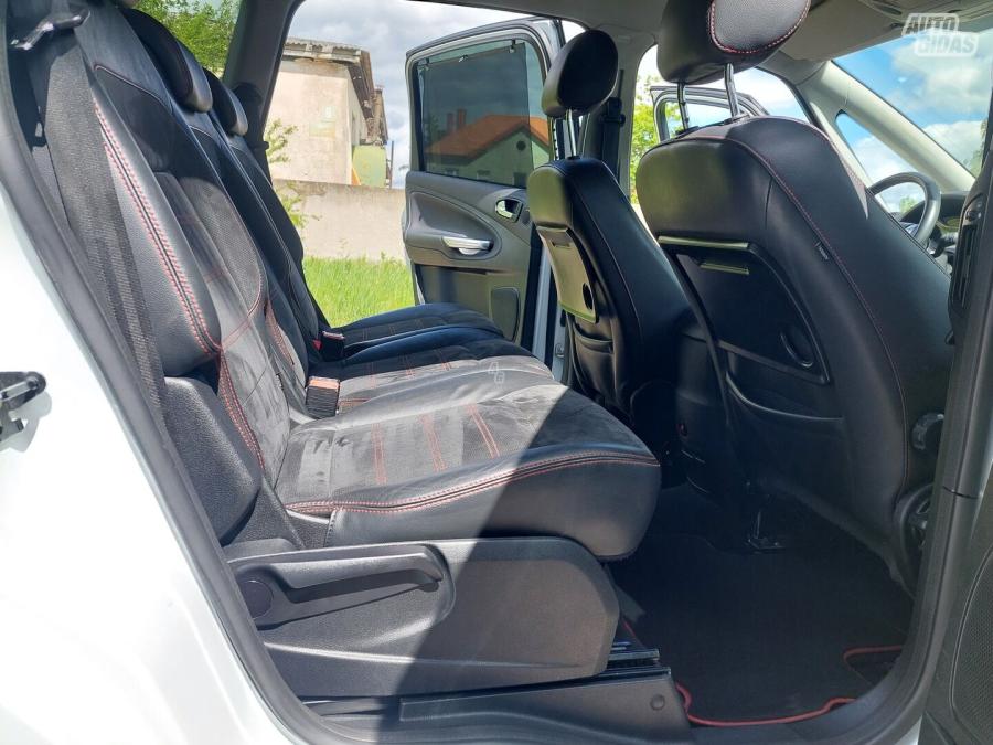 Ford S-Max 2011 in Radviliskis, with an engine capacity of 2.20 L and mileage of 277 thousand km for 5250 €, photo 15 on AUTOMOTO.COM.LV