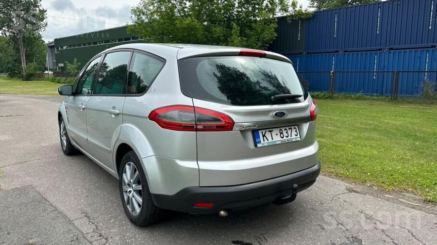 Ford S-Max 2011 in Riga, with an engine capacity of 2.00 L and mileage of 334 thousand km for 2855 €, photo 7 on AUTOMOTO.COM.LV
