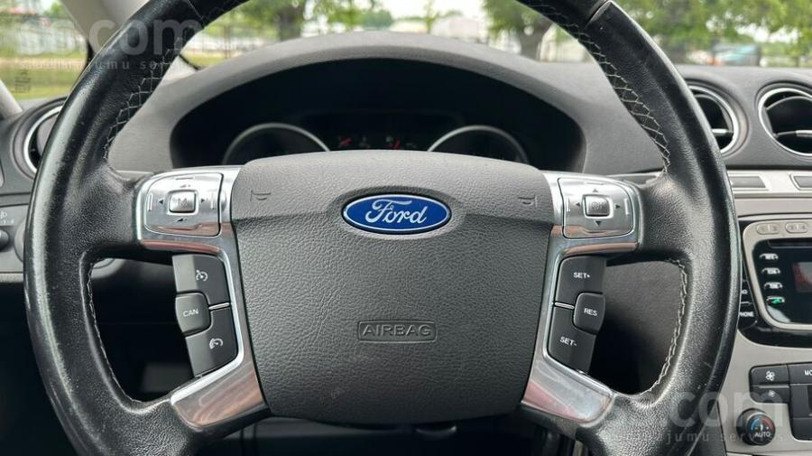 Ford S-Max 2011 in Riga, with an engine capacity of 2.00 L and mileage of 334 thousand km for 2855 €, photo 19 on AUTOMOTO.COM.LV