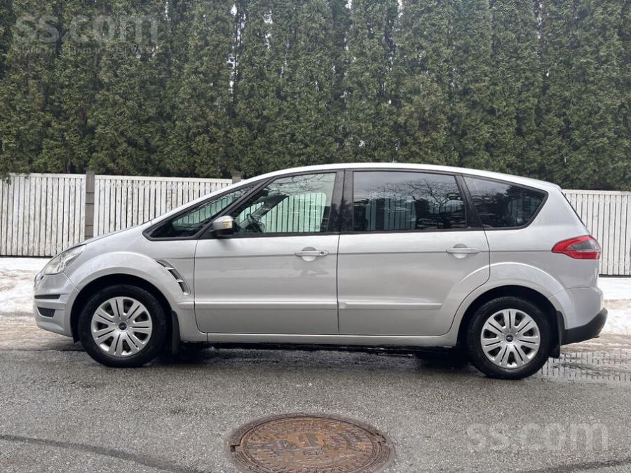 Ford S-Max 2011 Rīga, ar dzinēja tilpumu 2.00 L un nobraukumu 0 tūkst. km par 4290 €, foto 4 vietnē AUTOMOTO.COM.LV