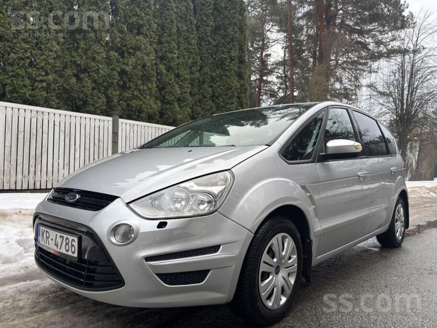 Ford S-Max 2011 Rīga, ar dzinēja tilpumu 2.00 L un nobraukumu 0 tūkst. km par 4690 €, foto 5 vietnē AUTOMOTO.COM.LV