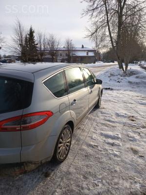 Ford S-Max 2011 Liepāja, ar dzinēja tilpumu 2.00 L un nobraukumu 345 tūkst. km par 5200 €, foto 5 vietnē AUTOMOTO.COM.LV