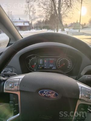 Ford S-Max 2011 Liepāja, ar dzinēja tilpumu 2.00 L un nobraukumu 345 tūkst. km par 5200 €, foto 6 vietnē AUTOMOTO.COM.LV