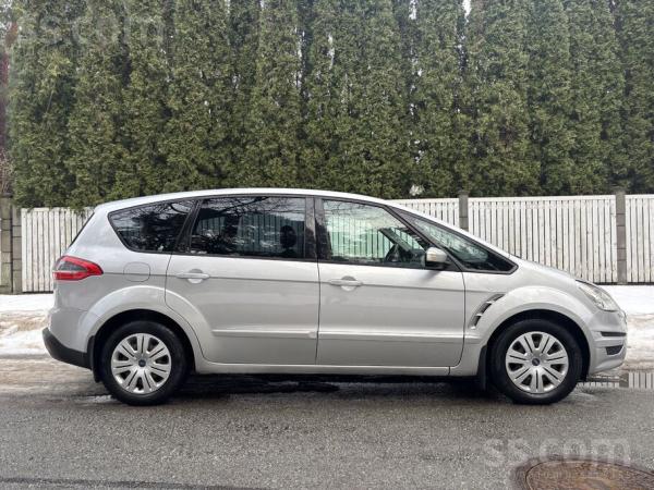 Ford S-Max 2011 Rīga, ar dzinēja tilpumu 2.00 L un nobraukumu 0 tūkst. km par 4690 €, foto 2 vietnē AUTOMOTO.COM.LV