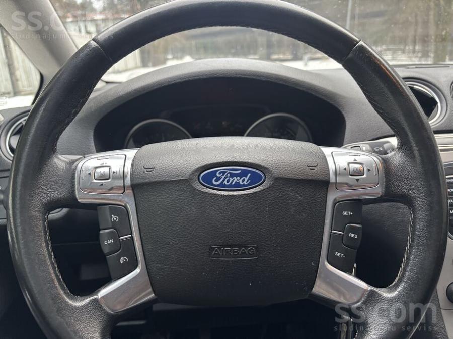 Ford S-Max 2011 Rīga, ar dzinēja tilpumu 2.00 L un nobraukumu 0 tūkst. km par 4690 €, foto 18 vietnē AUTOMOTO.COM.LV