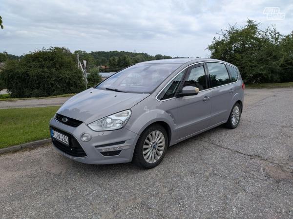 Ford S-Max 2011 in Kaunas, with an engine capacity of 2.00 L and mileage of 373 thousand km for 1800 €, photo 3 on AUTOMOTO.COM.LV