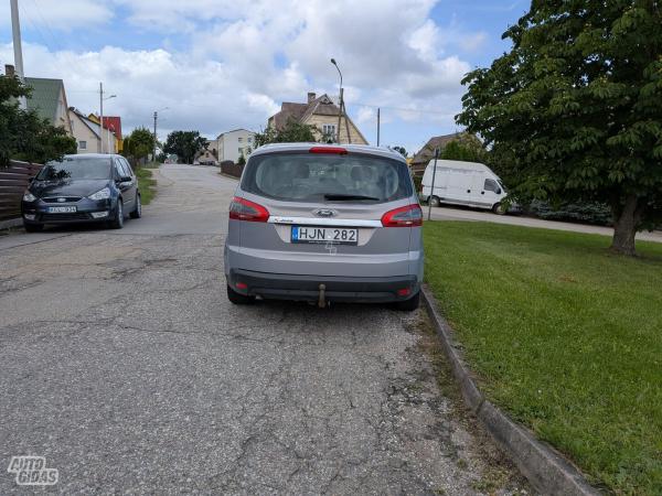Ford S-Max 2011 in Kaunas, with an engine capacity of 2.00 L and mileage of 373 thousand km for 1800 €, photo 5 on AUTOMOTO.COM.LV