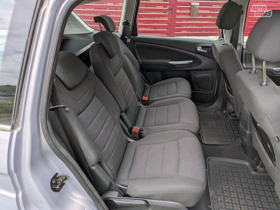 Ford S-Max 2011 Kauņa, ar dzinēja tilpumu 2.00 L un nobraukumu 373 tūkst. km par 1800 €, foto 18 vietnē AUTOMOTO.COM.LV