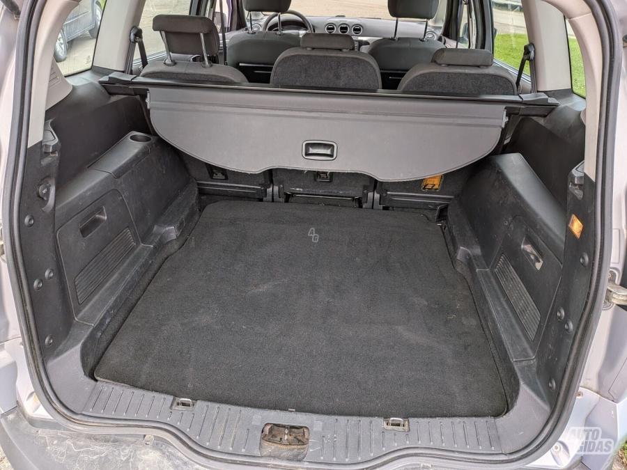 Ford S-Max 2011 Kauņa, ar dzinēja tilpumu 2.00 L un nobraukumu 373 tūkst. km par 1800 €, foto 20 vietnē AUTOMOTO.COM.LV