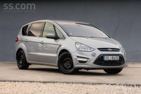 Ford S-Max 2012 in Jelgava, with an engine capacity of 2.00 L and mileage of 298 thousand km for 5000 €, photo 3 on AUTOMOTO.COM.LV
