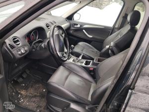 Ford S-Max 2012 in Vilnius, with an engine capacity of 2.00 L and mileage of 285 thousand km for 4200 €, photo 4 on AUTOMOTO.COM.LV
