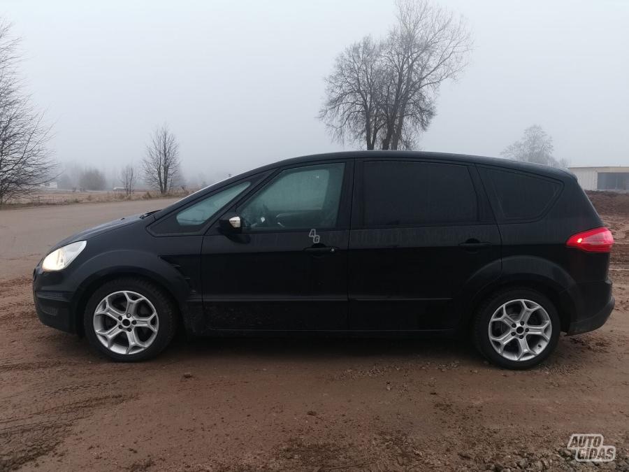 Ford S-Max 2012 in Vilnius, with an engine capacity of 2.00 L and mileage of 285 thousand km for 4200 €, photo 6 on AUTOMOTO.COM.LV