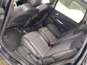 Ford S-Max 2012 in Vilnius, with an engine capacity of 2.00 L and mileage of 285 thousand km for 4200 €, photo 9 on AUTOMOTO.COM.LV