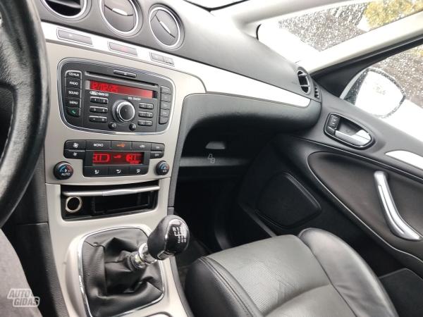 Ford S-Max 2012 in Vilnius, with an engine capacity of 2.00 L and mileage of 285 thousand km for 4200 €, photo 9 on AUTOMOTO.COM.LV