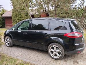 Ford S-Max 2012 in Vilnius, with an engine capacity of 2.00 L and mileage of 285 thousand km for 4200 €, photo 12 on AUTOMOTO.COM.LV