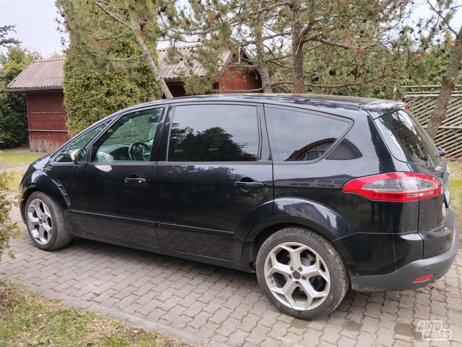 Ford S-Max 2012 in Vilnius, with an engine capacity of 2.00 L and mileage of 285 thousand km for 4200 €, photo 12 on AUTOMOTO.COM.LV