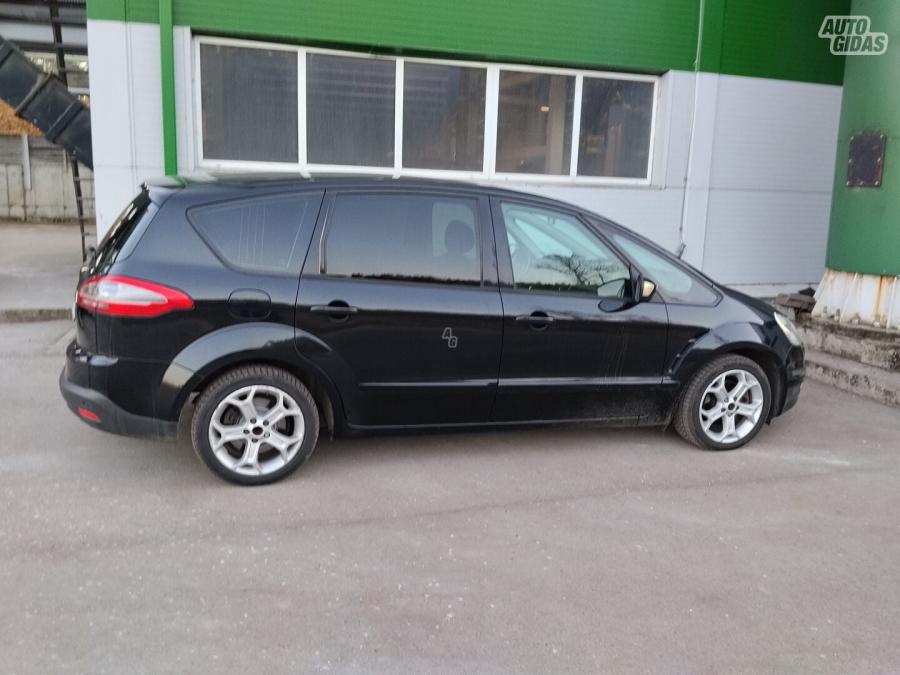 Ford S-Max 2012 in Vilnius, with an engine capacity of 2.00 L and mileage of 285 thousand km for 4200 €, photo 14 on AUTOMOTO.COM.LV