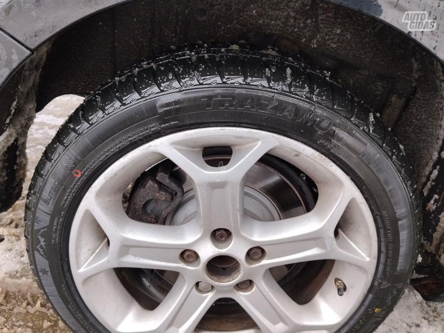 Ford S-Max 2012 in Vilnius, with an engine capacity of 2.00 L and mileage of 285 thousand km for 4200 €, photo 15 on AUTOMOTO.COM.LV