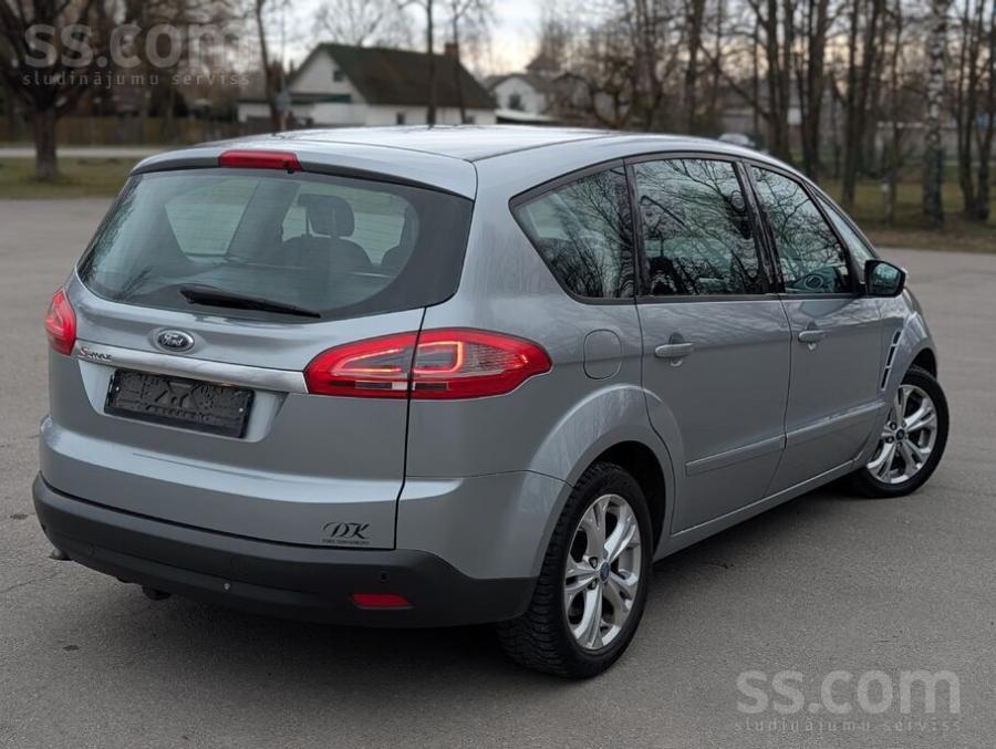 Ford S-Max 2012 Rīga, ar dzinēja tilpumu 2.00 L un nobraukumu 0 tūkst. km par 4950 €, foto 5 vietnē AUTOMOTO.COM.LV