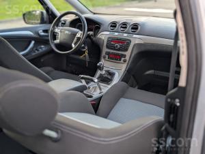 Ford S-Max 2012 Rīga, ar dzinēja tilpumu 2.00 L un nobraukumu 0 tūkst. km par 4950 €, foto 8 vietnē AUTOMOTO.COM.LV