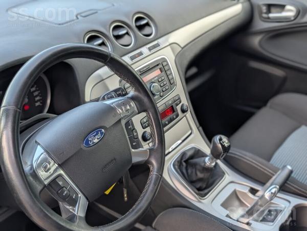 Ford S-Max 2012 in Riga, with an engine capacity of 2.00 L and mileage of 0 thousand km for 4950 €, photo 9 on AUTOMOTO.COM.LV