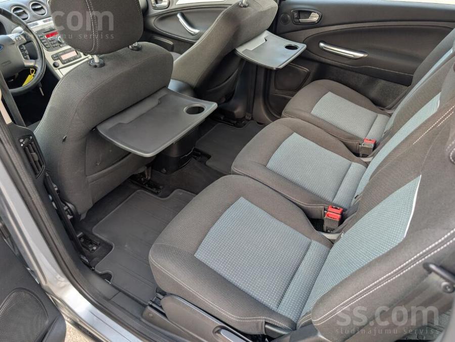 Ford S-Max 2012 Rīga, ar dzinēja tilpumu 2.00 L un nobraukumu 0 tūkst. km par 4950 €, foto 11 vietnē AUTOMOTO.COM.LV