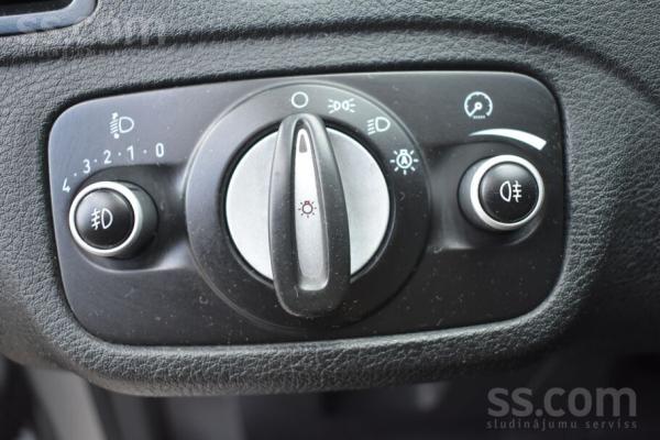 Ford S-Max 2012 Talsi, ar dzinēja tilpumu 2.00 L un nobraukumu 263 tūkst. km par 4900 €, foto 9 vietnē AUTOMOTO.COM.LV