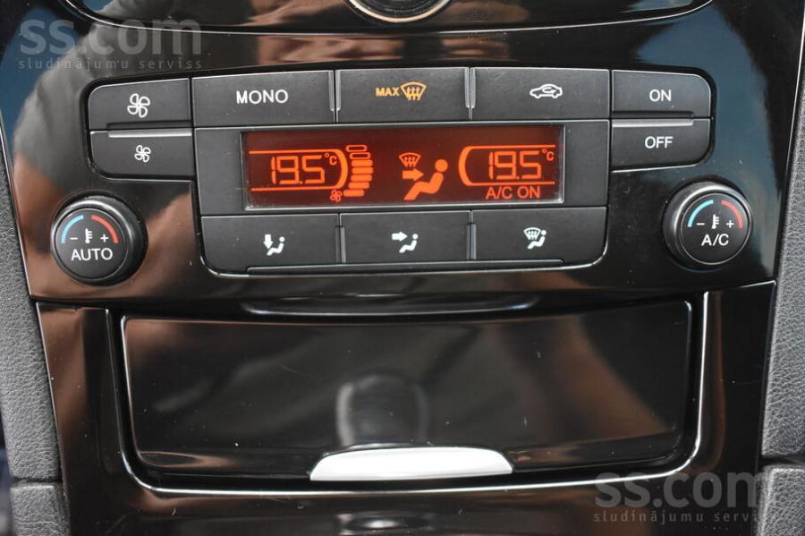 Ford S-Max 2012 Talsi, ar dzinēja tilpumu 2.00 L un nobraukumu 263 tūkst. km par 4900 €, foto 14 vietnē AUTOMOTO.COM.LV