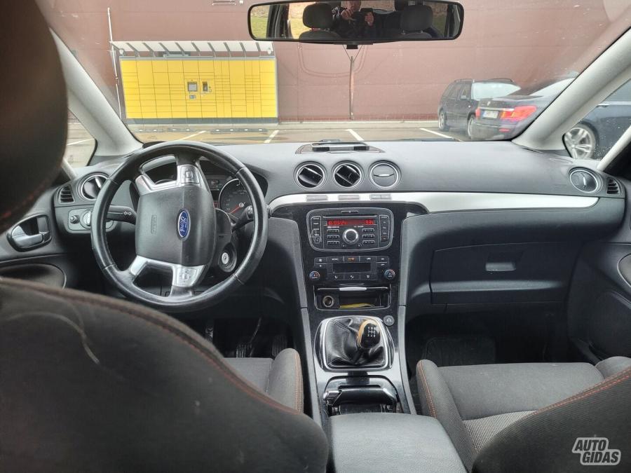 Ford S-Max 2012 Šauļi, ar dzinēja tilpumu 2.00 L un nobraukumu 3 tūkst. km par 2300 €, foto 7 vietnē AUTOMOTO.COM.LV