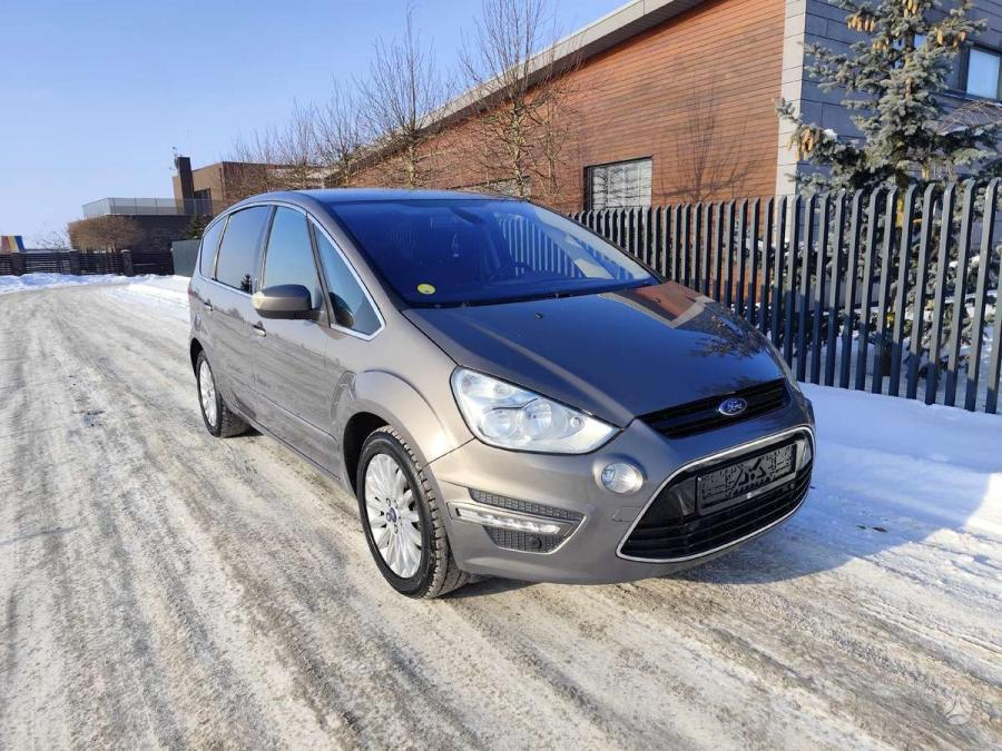 Ford S-Max 2013 in Kaunas, with an engine capacity of 2.00 L and mileage of 285 thousand km for 5400 €, photo 4 on AUTOMOTO.COM.LV