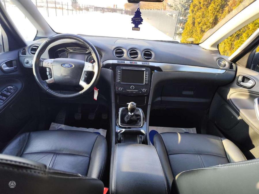 Ford S-Max 2013 in Kaunas, with an engine capacity of 2.00 L and mileage of 285 thousand km for 5400 €, photo 16 on AUTOMOTO.COM.LV