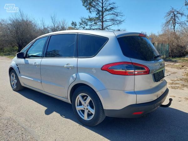 Ford S-Max 2013 in Radviliskis, with an engine capacity of 2.00 L and mileage of 210 thousand km for 5350 €, photo 5 on AUTOMOTO.COM.LV