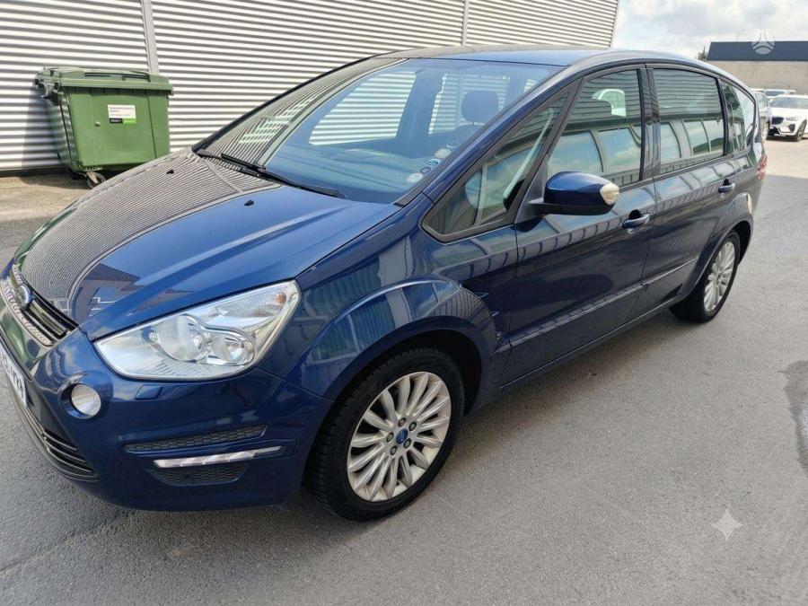 Ford S-Max 2013 in Klaipeda, with an engine capacity of 2.00 L and mileage of 300 thousand km for 3750 €, photo 3 on AUTOMOTO.COM.LV