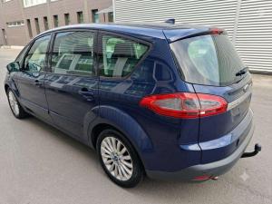 Ford S-Max 2013 in Klaipeda, with an engine capacity of 2.00 L and mileage of 300 thousand km for 3750 €, photo 6 on AUTOMOTO.COM.LV