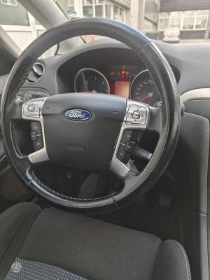 Ford S-Max 2013 in Klaipeda, with an engine capacity of 2.00 L and mileage of 300 thousand km for 3750 €, photo 9 on AUTOMOTO.COM.LV