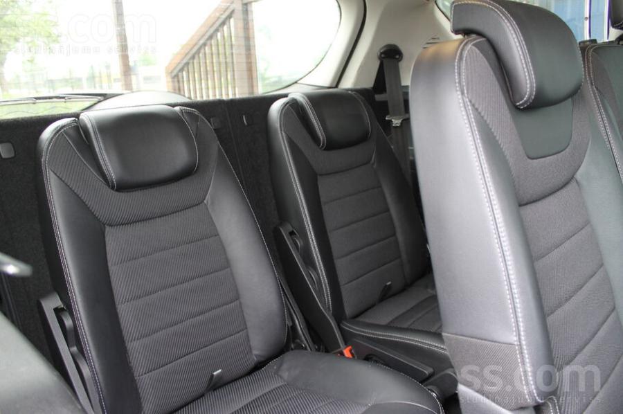 Ford S-Max 2014 in Riga, with an engine capacity of 2.00 L and mileage of 0 thousand km for 3950 €, photo 15 on AUTOMOTO.COM.LV